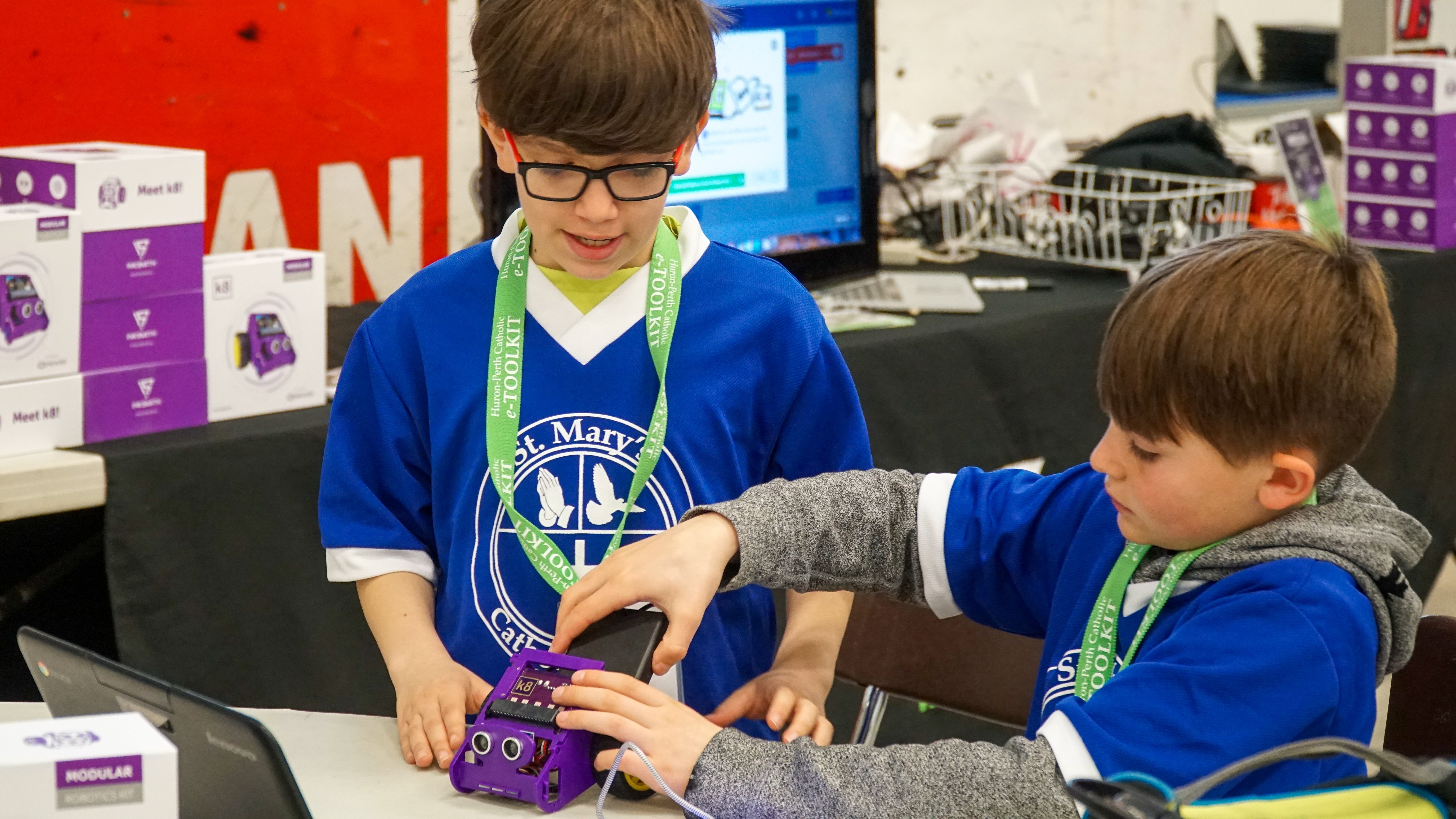 10 Ways Educators Are Using k8 Robots in the Classroom – InkSmith Limited